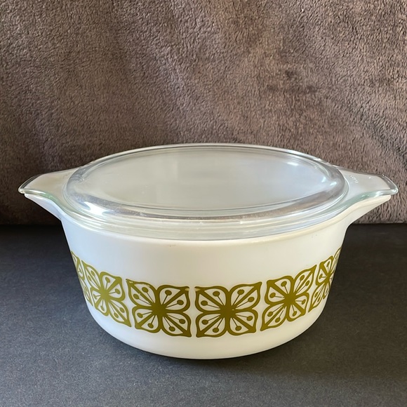 Pyrex | Kitchen | Vintage Pyrex 475 B Verde Green Autumn Floral ...
